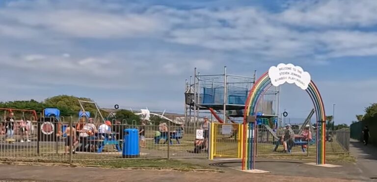 Sandown Parks & Open Spaces | Enjoy Nature, Trails & Play Areas